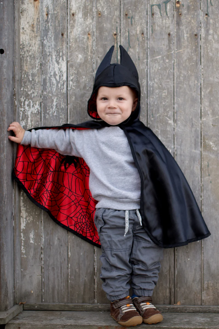 Cape bébé super héros – Cape réversible Batman Spiderman - En Pagaille